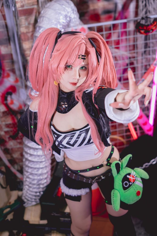 Pyon Lay - Nicole Demara 52P195MB | 91绅士 | 超清写真集 | 91shenshi